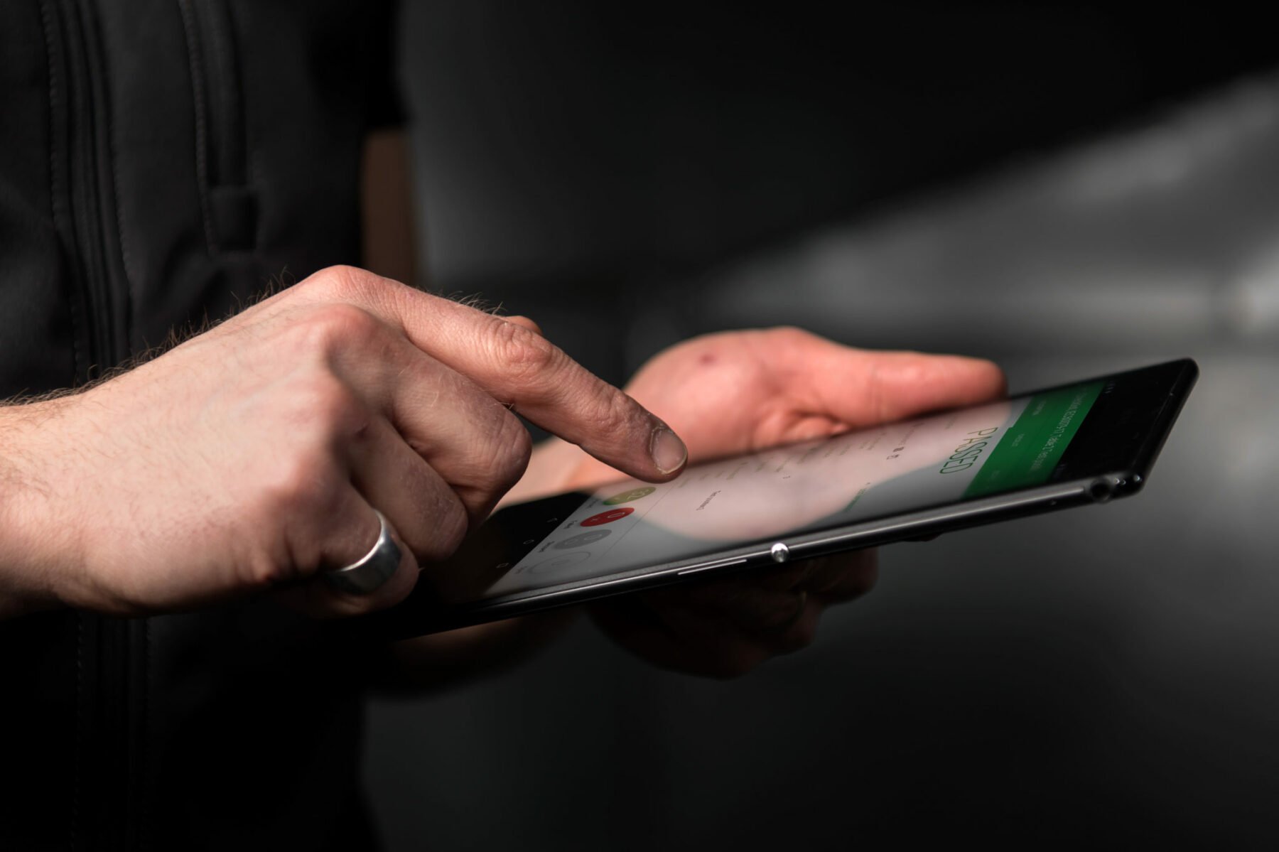 Beamex bMobile calibration application with Roy | Beamex