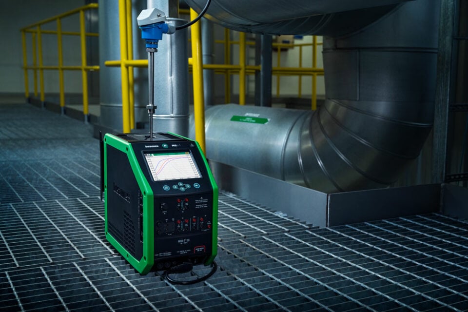 MC6-T Multifunction Temperature Calibrator and Communicator | Beamex