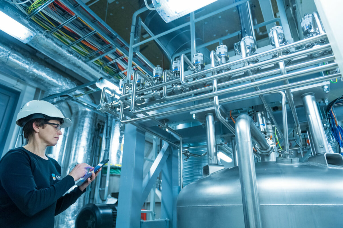 Calibration and compliance in the chemical industries | Beamex
